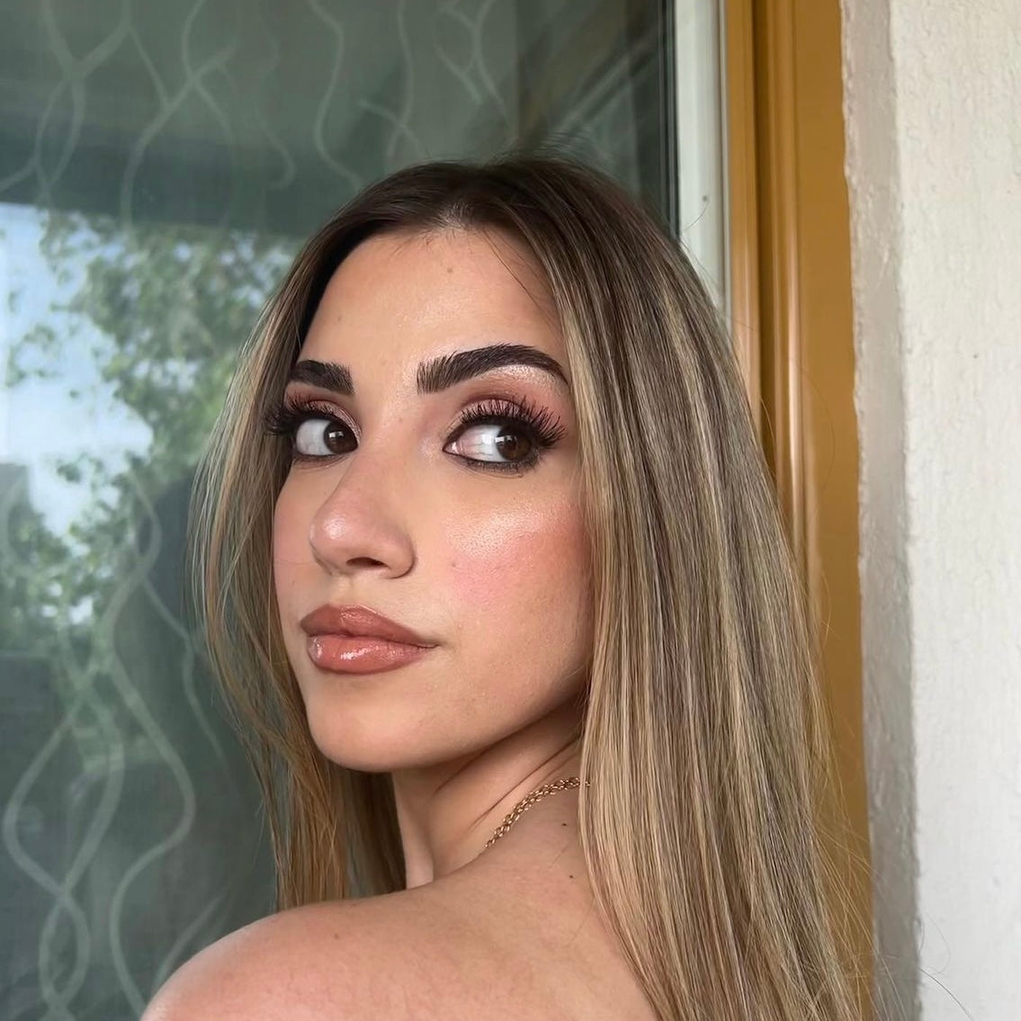 The First Bundle – LOWD Cosmetics