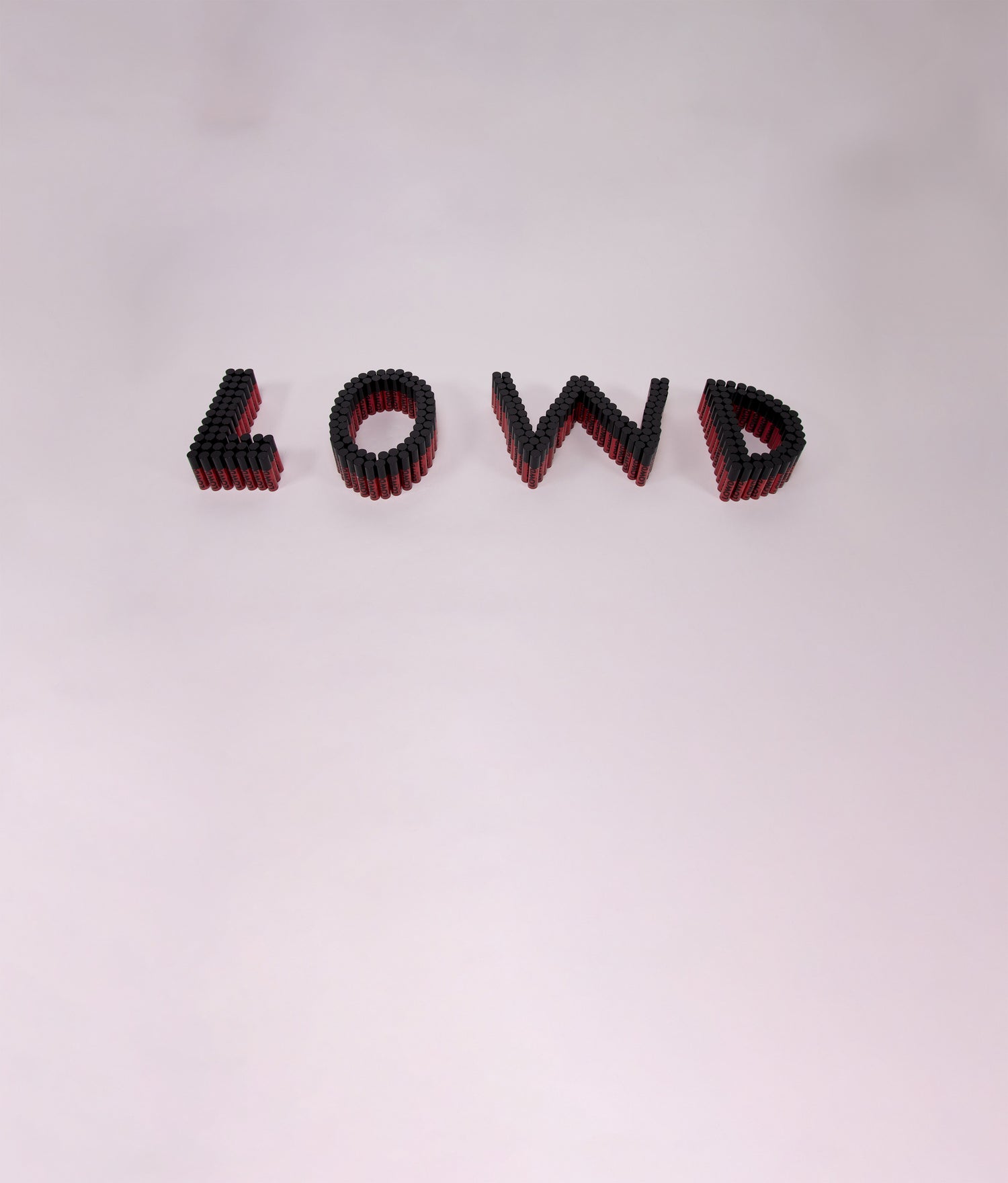 LOWD Cosmetics - makeup-artistens egna necessär